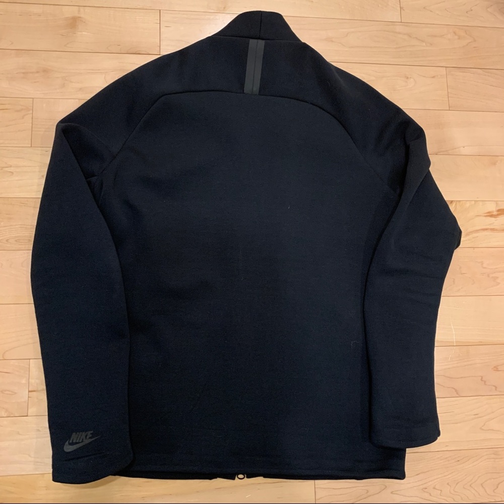Rare Nike Sportswear Tech Fleece Japan Release - Gem
